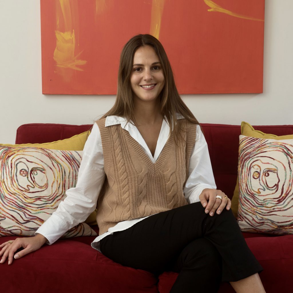 Online Friendships vs. Real-Life Connections: Finding Balance in a ...